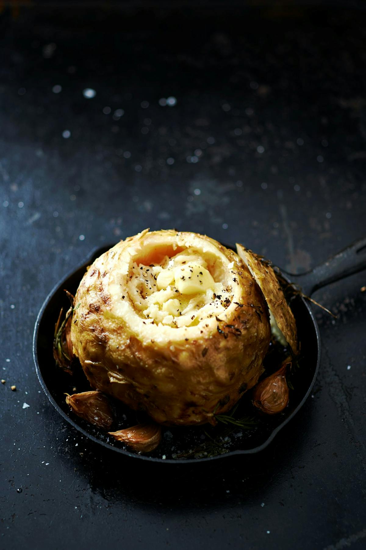 Céleri-rave rôti aux herbes | Régal