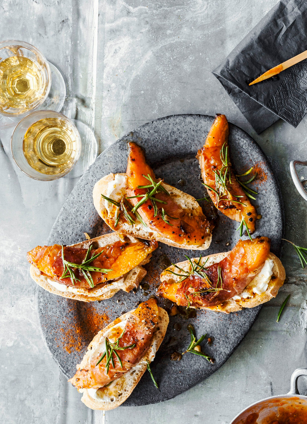 Pintxos : recette basque (3 étapes - 25 min) | Régal