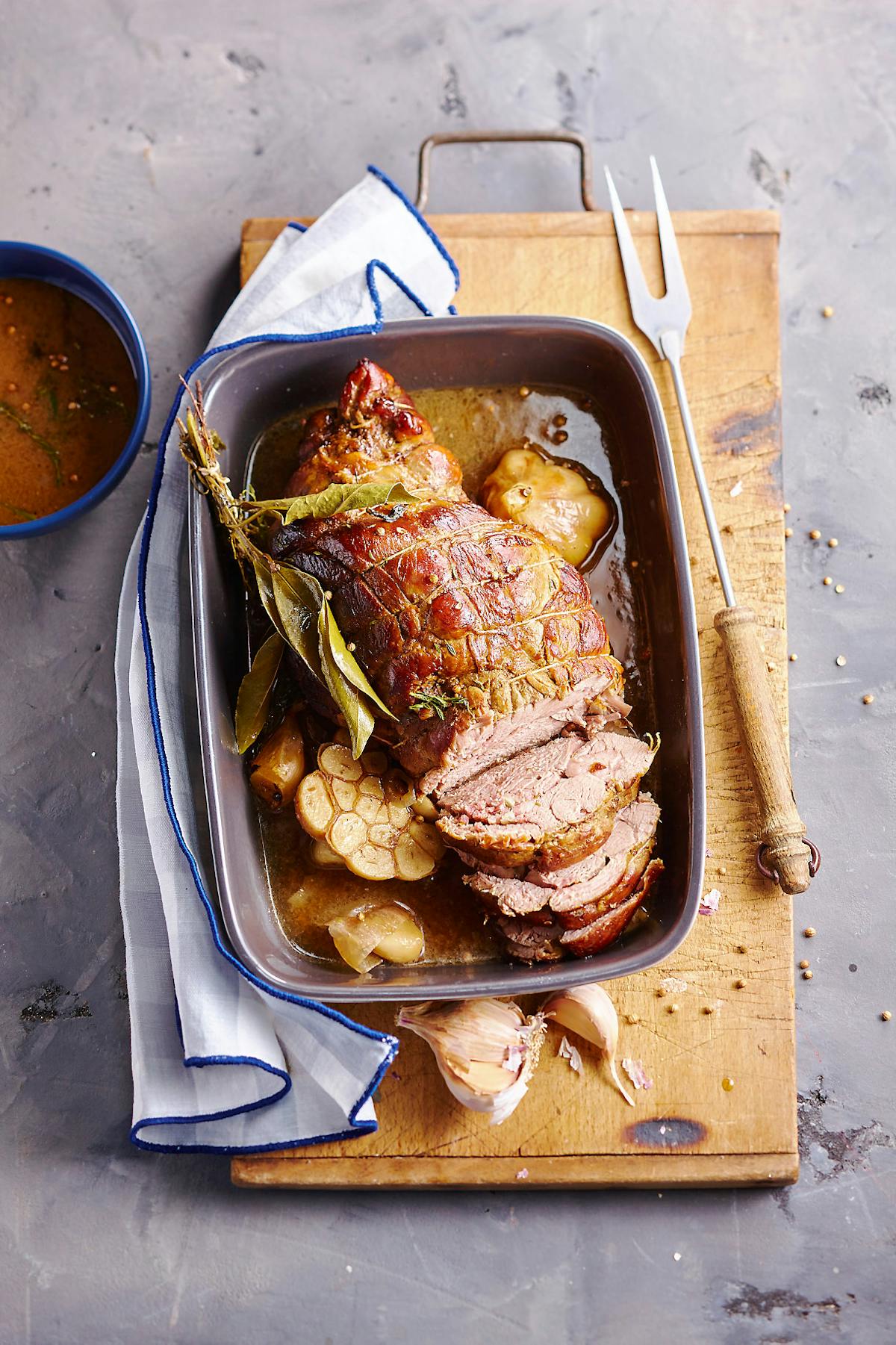 Rôti épaule agneau : recette familiale (4 étapes) | Régal