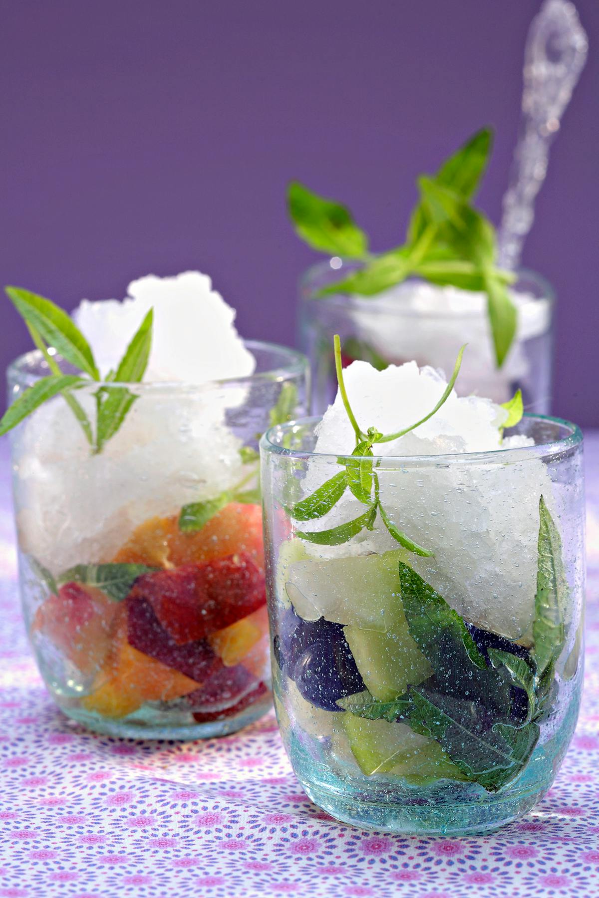 Granité de verveine et ses fruits colorés | Régal
