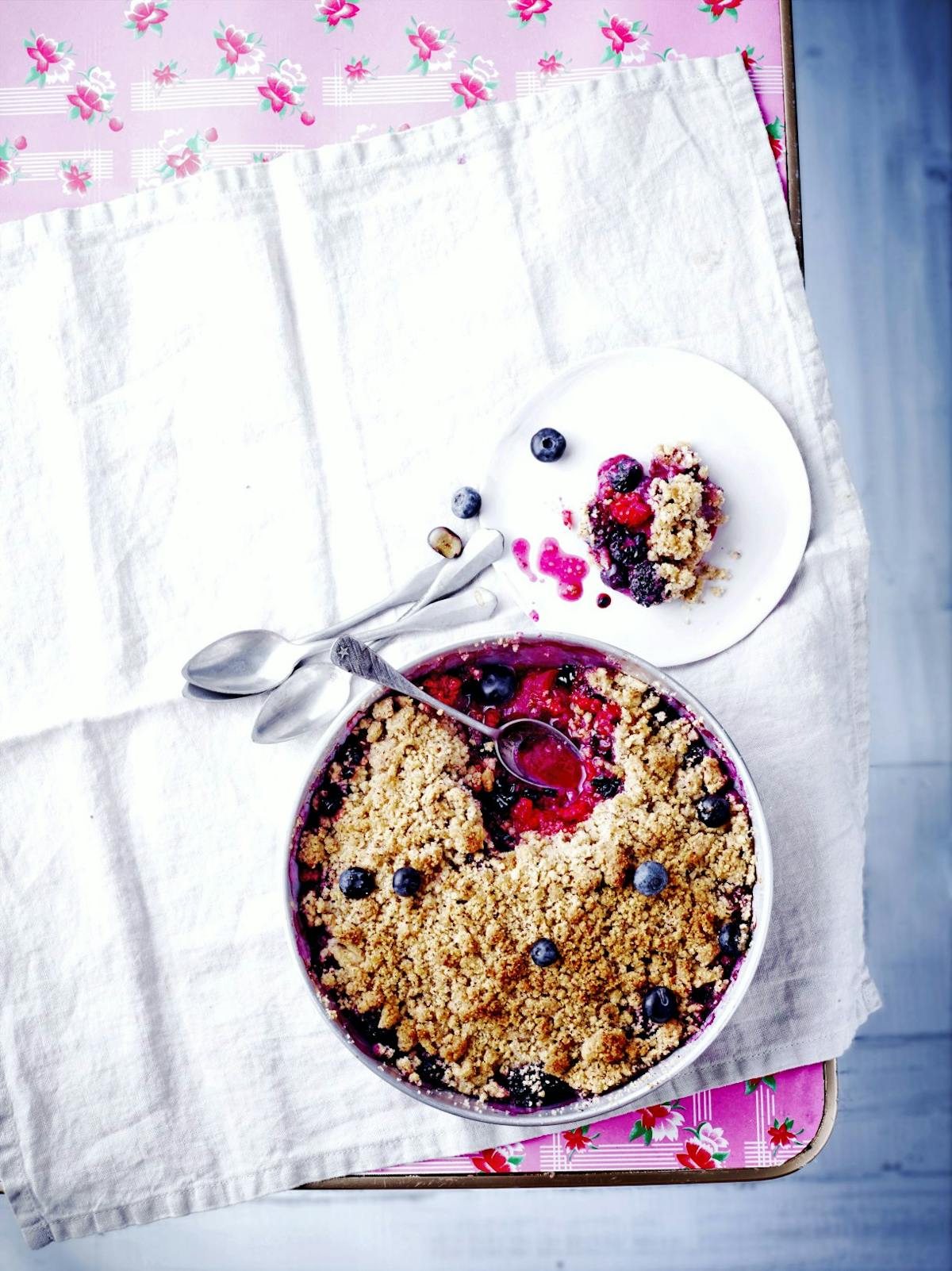 Crumble aux fruits rouges | Régal