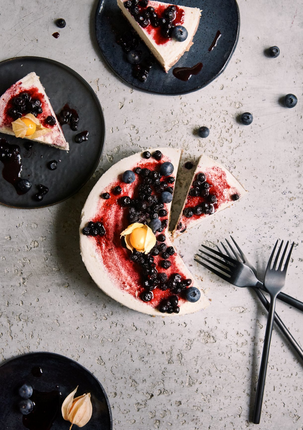 Cheesecake aux fruits rouges : recette sans cuisson | Régal