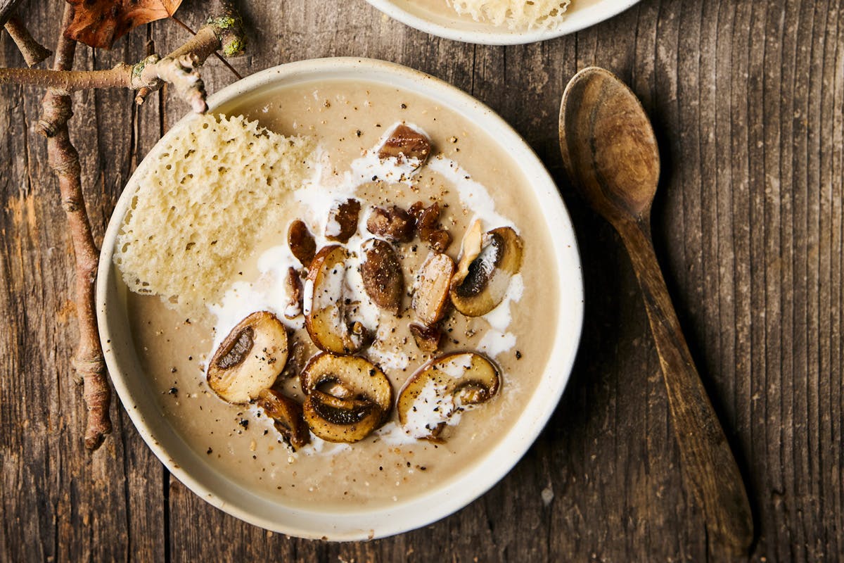 Velouté de champignons : une recette gourmande aux saveurs automnales ...